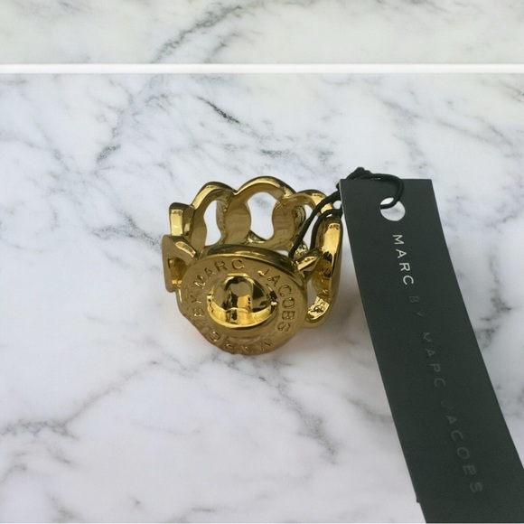 Marc By Marc Jacobs | Jewelry | Marc By Marc Jacobs Gold Tone Turnlock ...